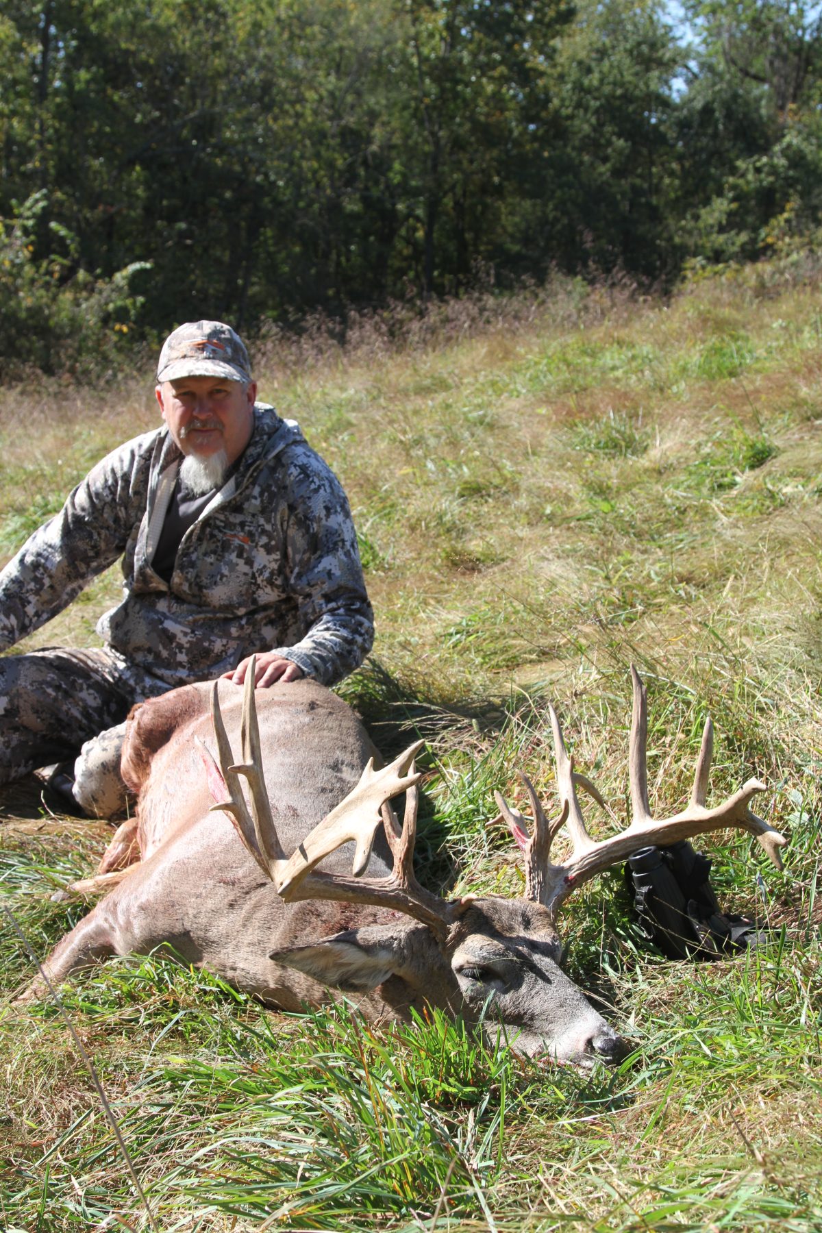 Ohio Trophy Whitetail Deer Guided Hunting Services - Extreme World ...